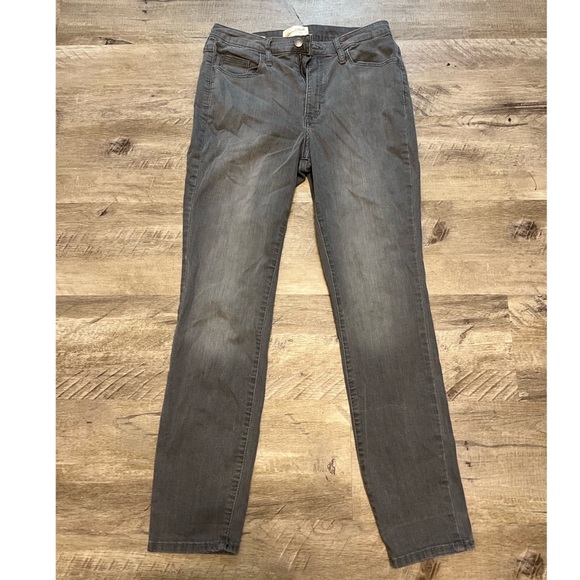 Universal Thread | Jeans | Gray Wash Jeans | Poshmark